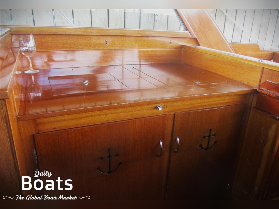 1966 Lyman 28 Sportsman for sale. View price, photos and Buy 1966 Lyman ...