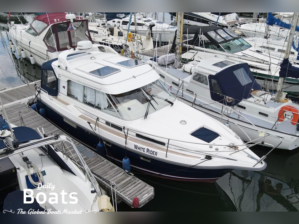 Yachts Nimbus 310 for sale - Daily Boats