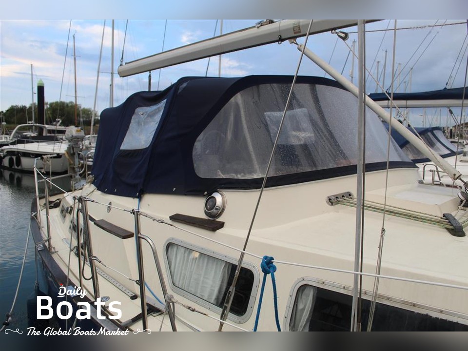 1992 Hillyard Moonfleet 36 for sale. View price, photos and Buy 1992 ...