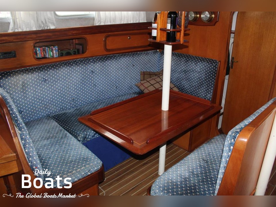 1992 Hillyard Moonfleet 36 for sale. View price, photos and Buy 1992 ...