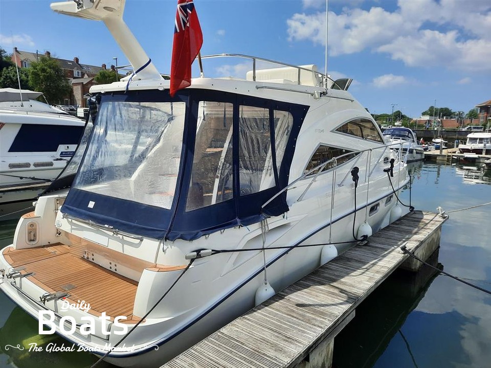 2004 Sealine F34 for sale. View price, photos and Buy 2004 Sealine F34 ...