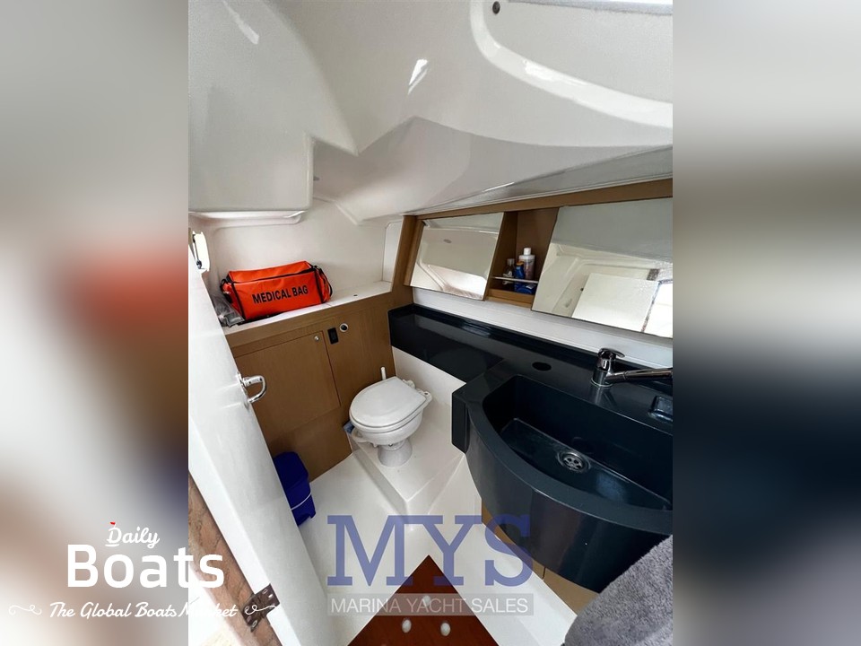 2013 Comar Comet 31 S for sale. View price, photos and Buy 2013 Comar ...