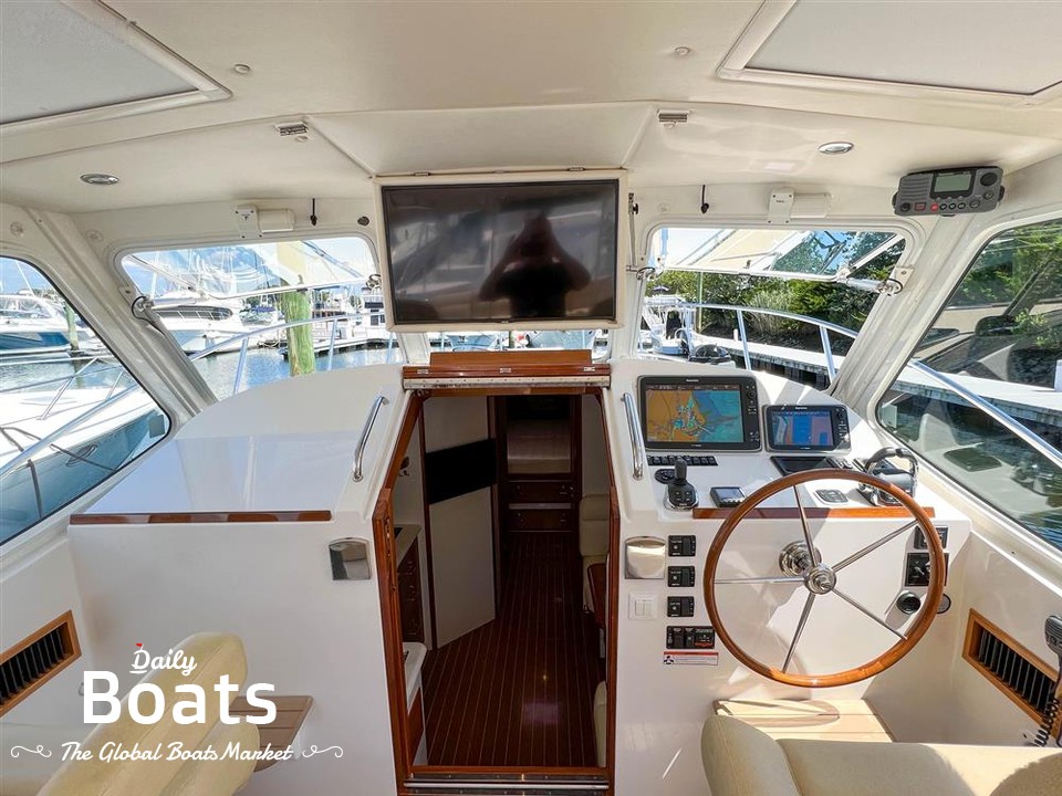 2015 Mjm Yachts 40Z for sale. View price, photos and Buy 2015 Mjm ...