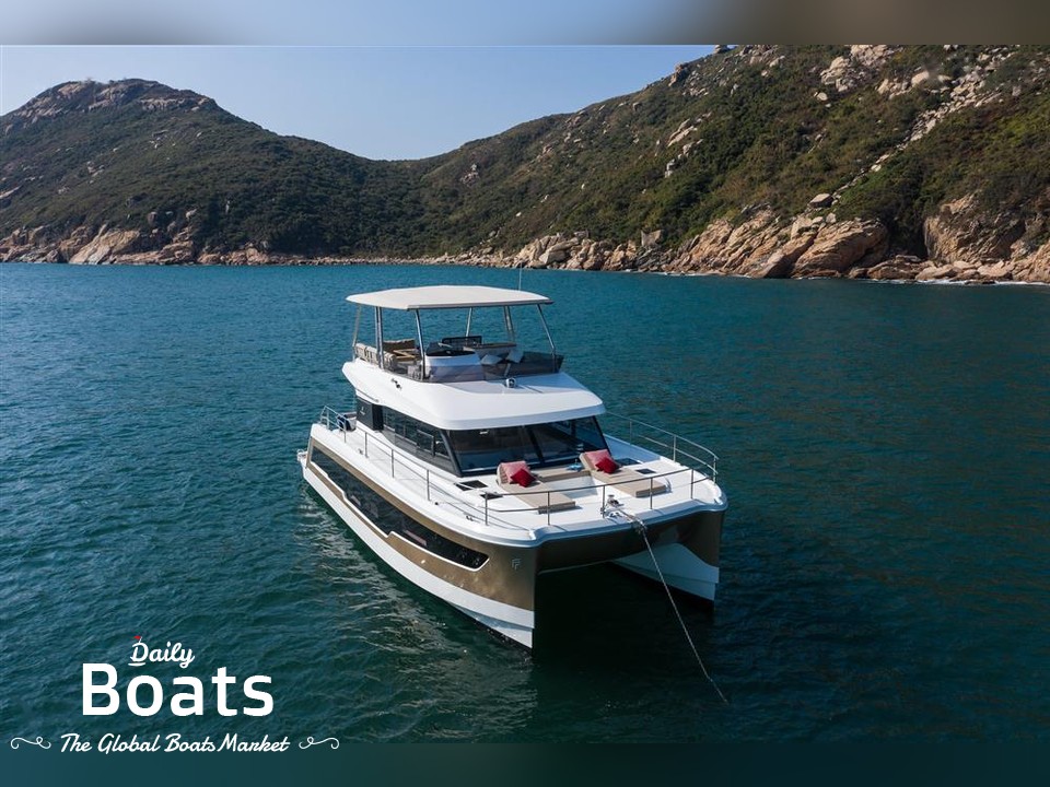 2022 Fountaine Pajot My5 for sale. View price, photos and Buy 2022 ...