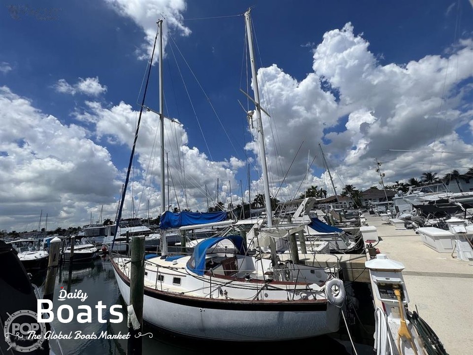 1980 Endeavour 37 for sale. View price, photos and Buy 1980 Endeavour ...