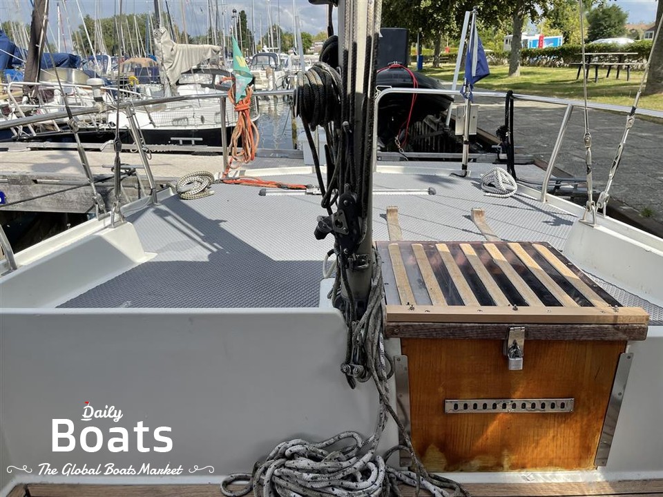 1979 Compass 31 Ketch for sale. View price, photos and Buy 1979 Compass ...