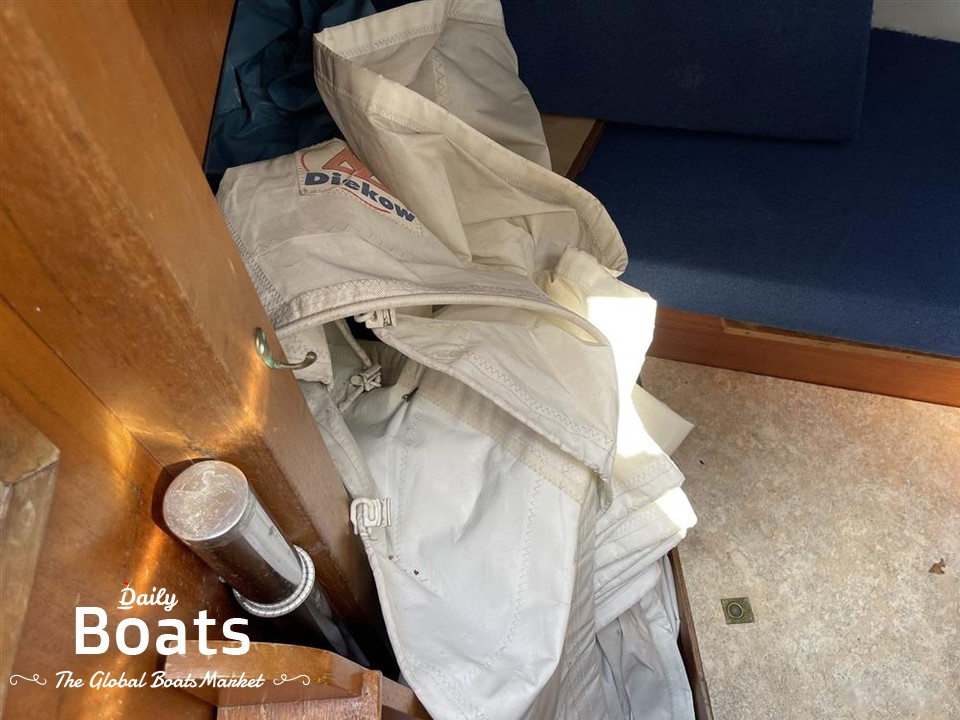 1979 Compass 31 Ketch for sale. View price, photos and Buy 1979 Compass ...