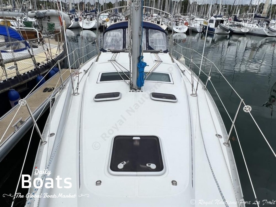 2005 Bénéteau Boats Oceanis 343 for sale. View price, photos and Buy 2005 Bénéteau Boats Oceanis ...