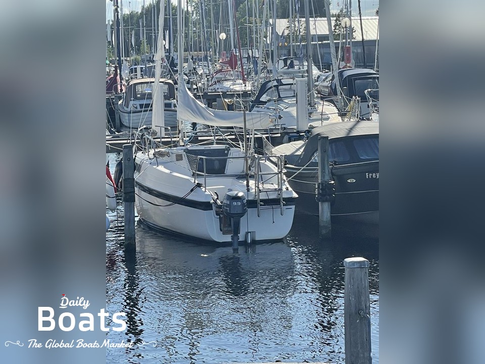 1992 MacGregor 26S for sale. View price, photos and Buy 1992 MacGregor ...