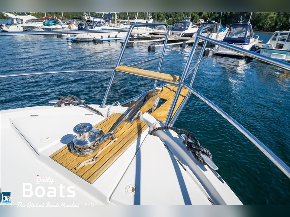 2011 Bénéteau Boats Swift Trawler 34 for sale. View price, photos and ...