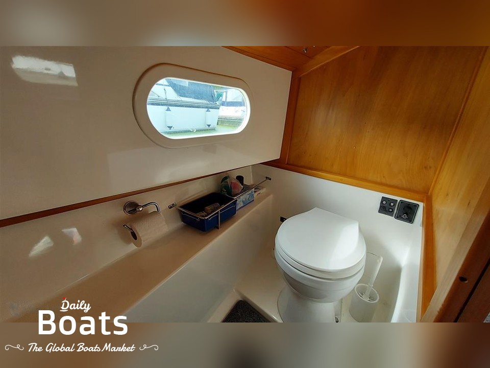 2005 Logan 33 Classic for sale. View price, photos and Buy 2005 Logan ...