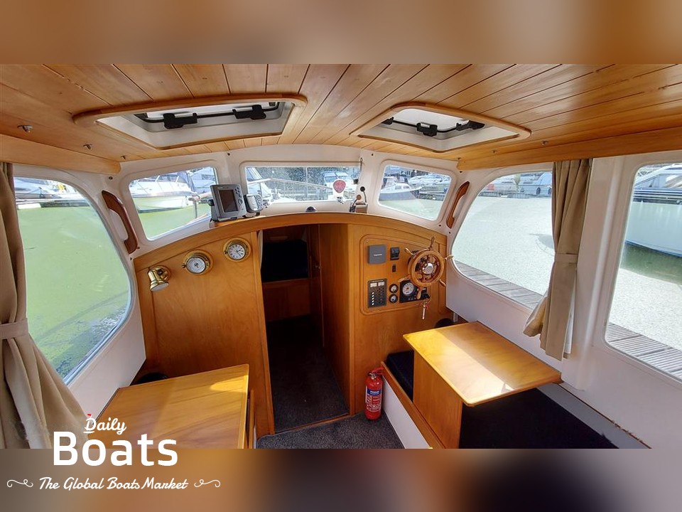 2005 Logan 33 Classic for sale. View price, photos and Buy 2005 Logan ...