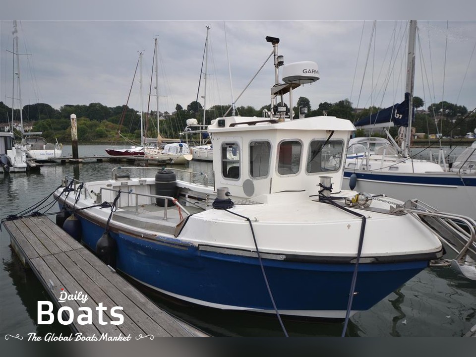 1988 Cygnus Marine Cyclone 26 for sale. View price, photos and Buy 1988 ...