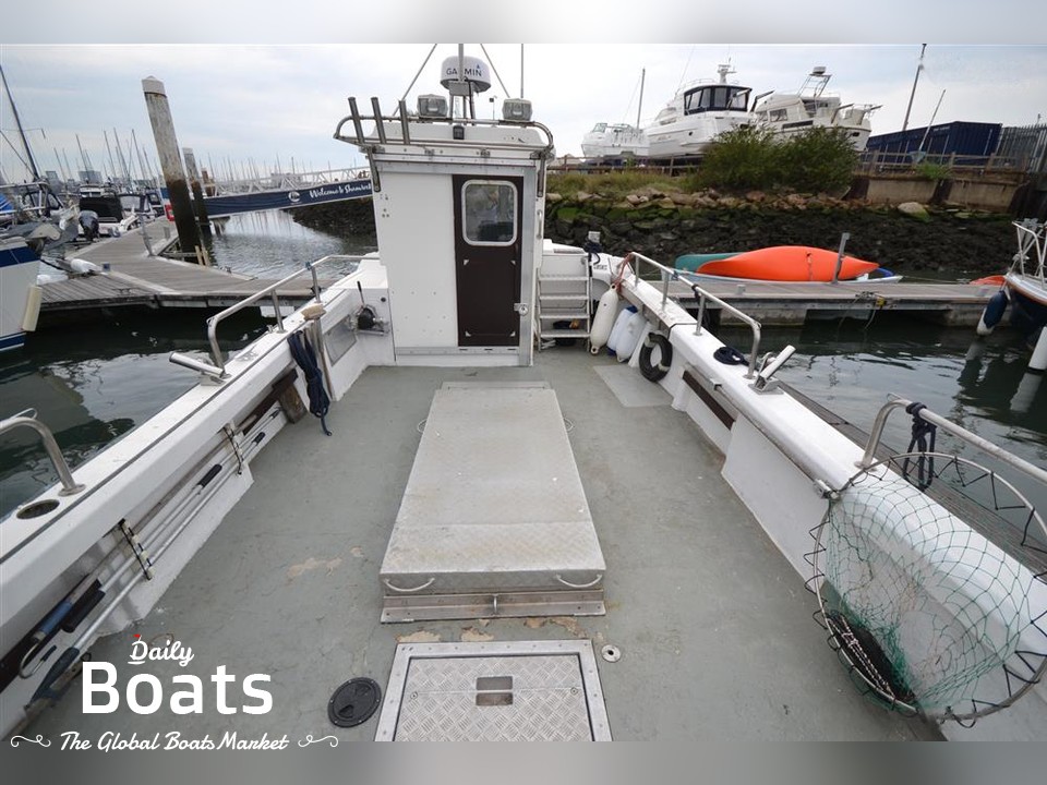 1988 Cygnus Marine Cyclone 26 for sale. View price, photos and Buy 1988 ...