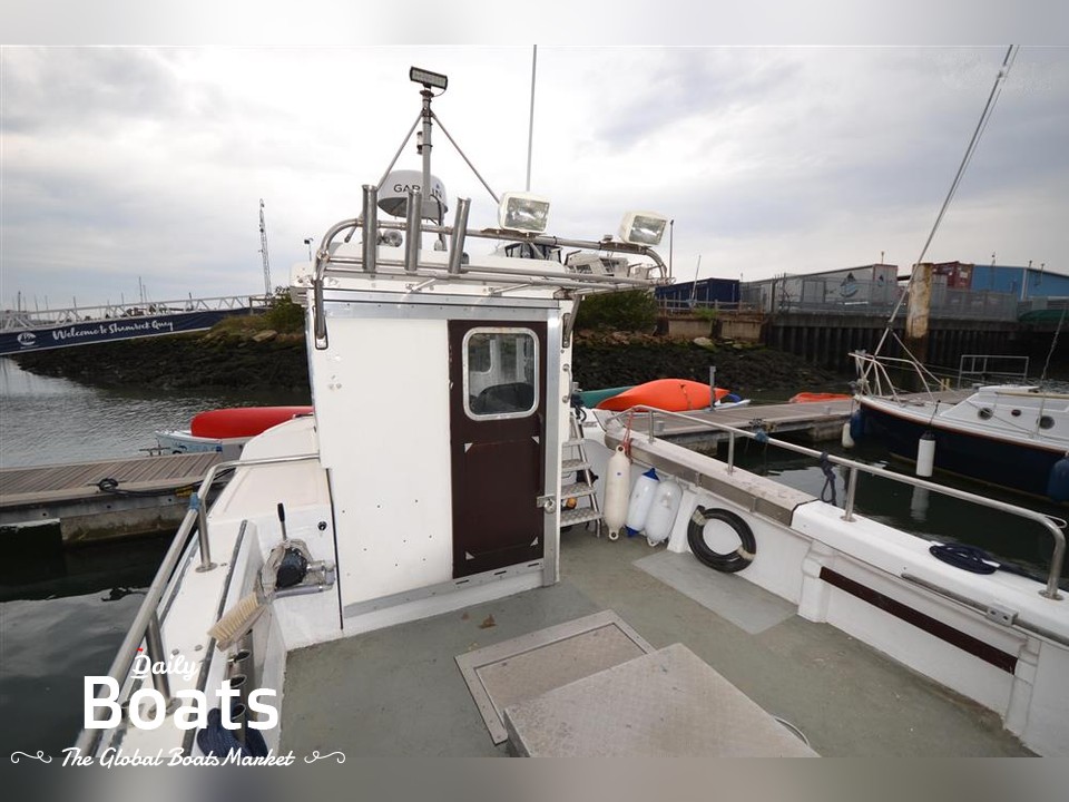 1988 Cygnus Marine Cyclone 26 for sale. View price, photos and Buy 1988 ...