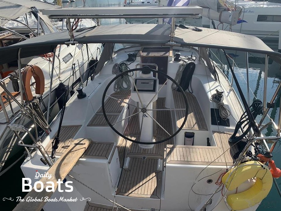 2013 Hanse Yachts 325 for sale. View price, photos and Buy 2013 Hanse ... 2013 Hanse Yachts 325 for sale. View price, photos and Buy 2013 Hanse ...