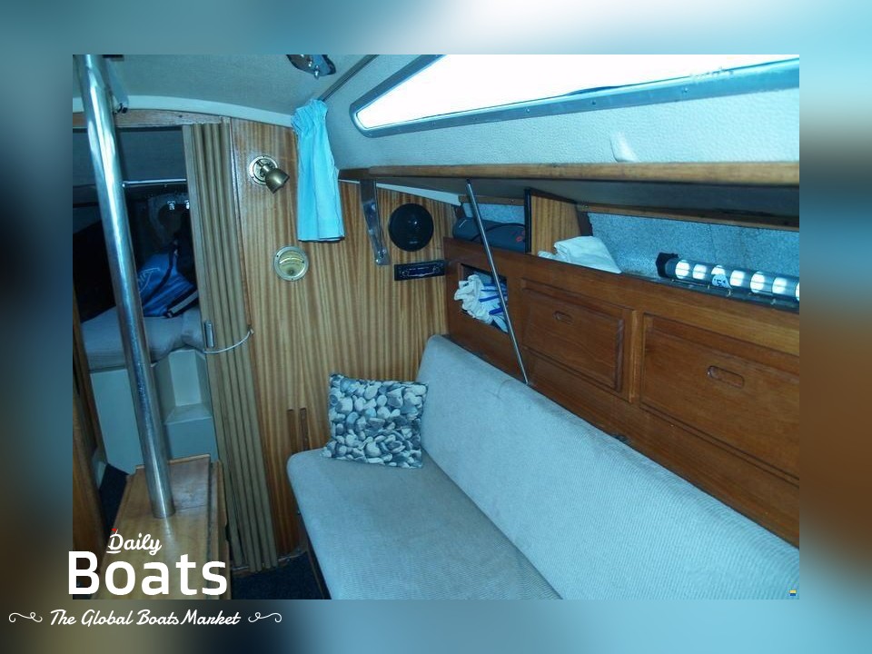 1976 Granada 27 for sale. View price, photos and Buy 1976 Granada 27 ...