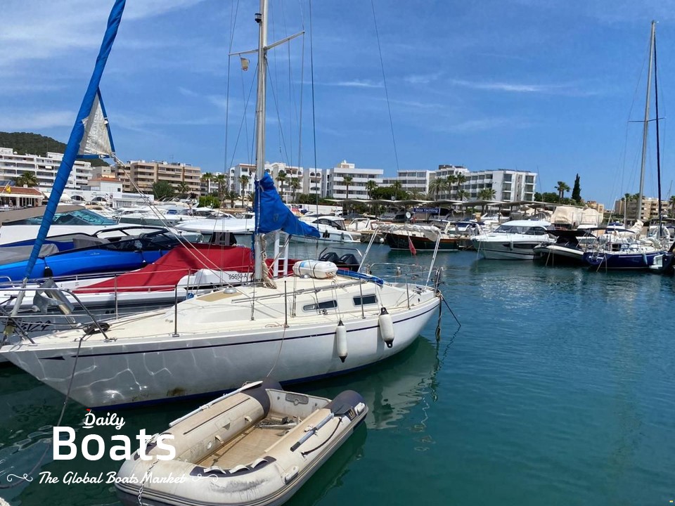 1980 Comfort 30 for sale. View price, photos and Buy 1980 Comfort 30 ...