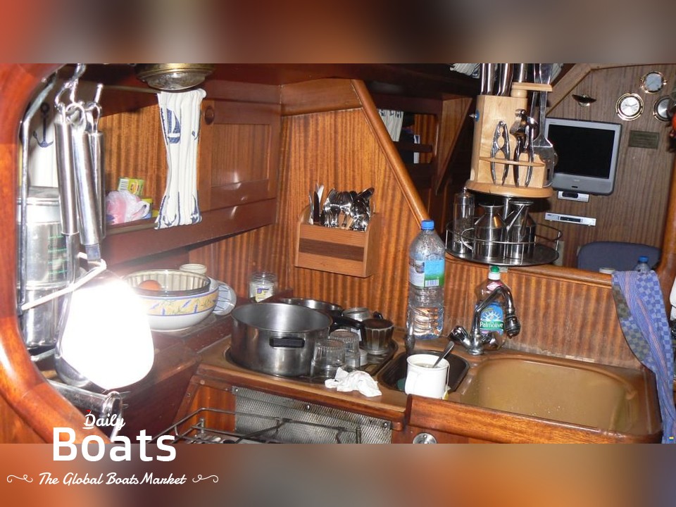 1988 Najad Aphrodite 36 for sale. View price, photos and Buy 1988 Najad ...