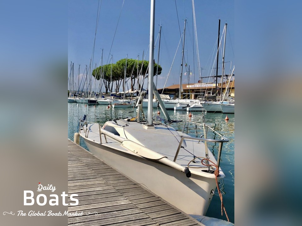 2001 Ultimate 20 / U20 for sale. View price, photos and Buy 2001 Ultimate 20 / U20 #388635