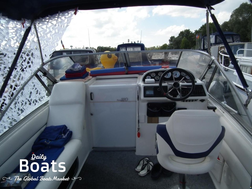 1992 Larson 220 Hampton for sale. View price, photos and Buy 1992 ...