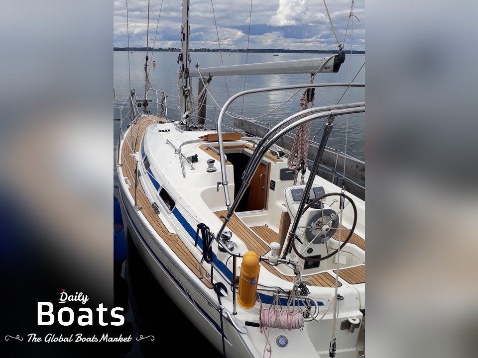 1999 Bavaria 31 for sale. View price, photos and Buy 1999 Bavaria 31 ...