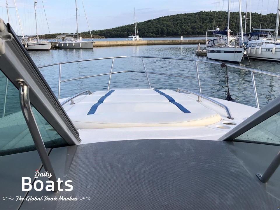 2006 Monterey 33 Sport Yacht for sale. View price, photos and Buy 2006 ...
