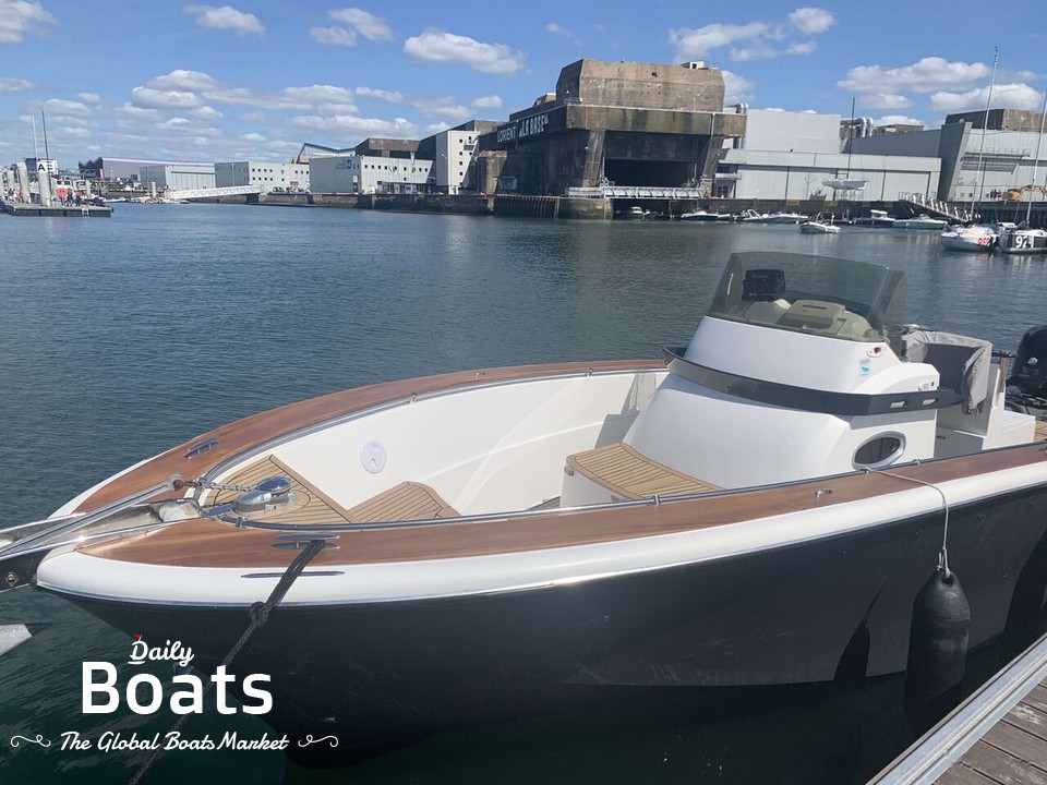 2010 Black Pepper Tenderfish 28 for sale. View price, photos and Buy ...