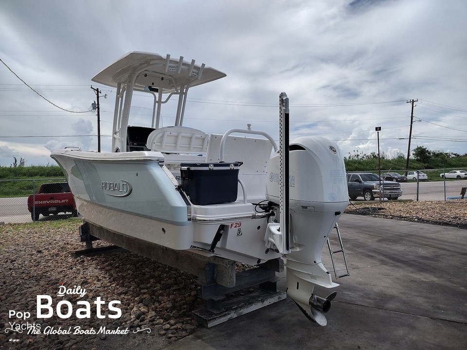 2020 Robalo Boats R230 for sale. View price, photos and Buy 2020 Robalo ...