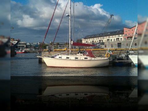 1993 Island Packet 29 for sale. View price, photos and Buy 1993 Island ...