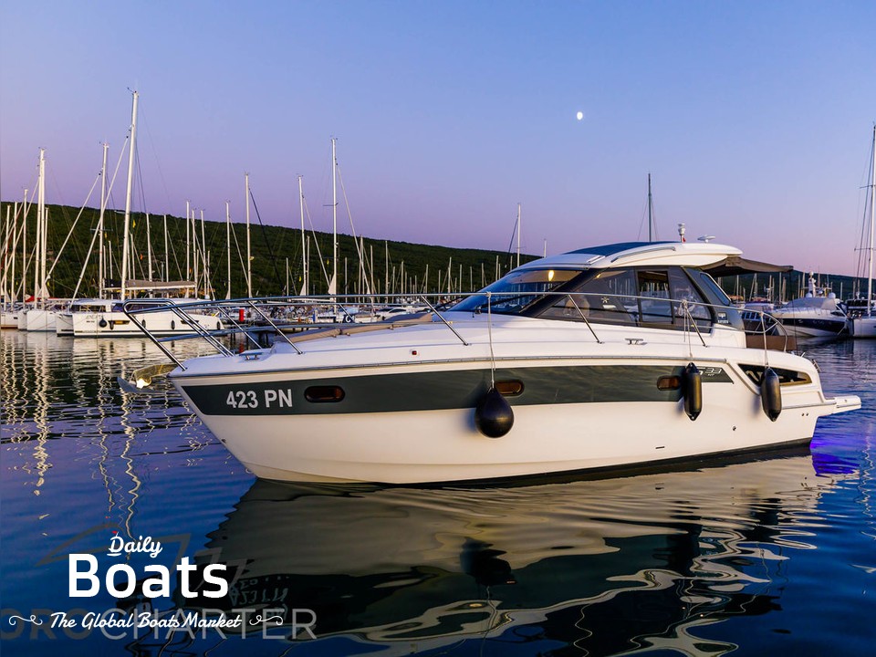 2019 Bavaria S 33 Ht Diesel for sale. View price, photos and Buy 2019 ...