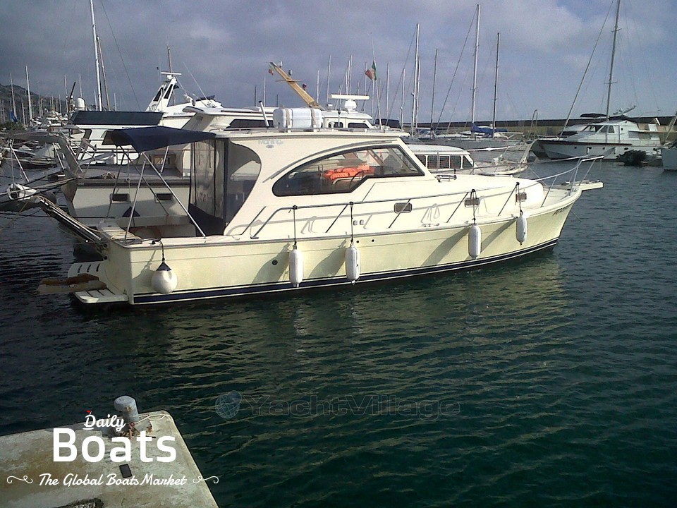 2005 Mainship Pilot 34 Express for sale. View price, photos and Buy ...