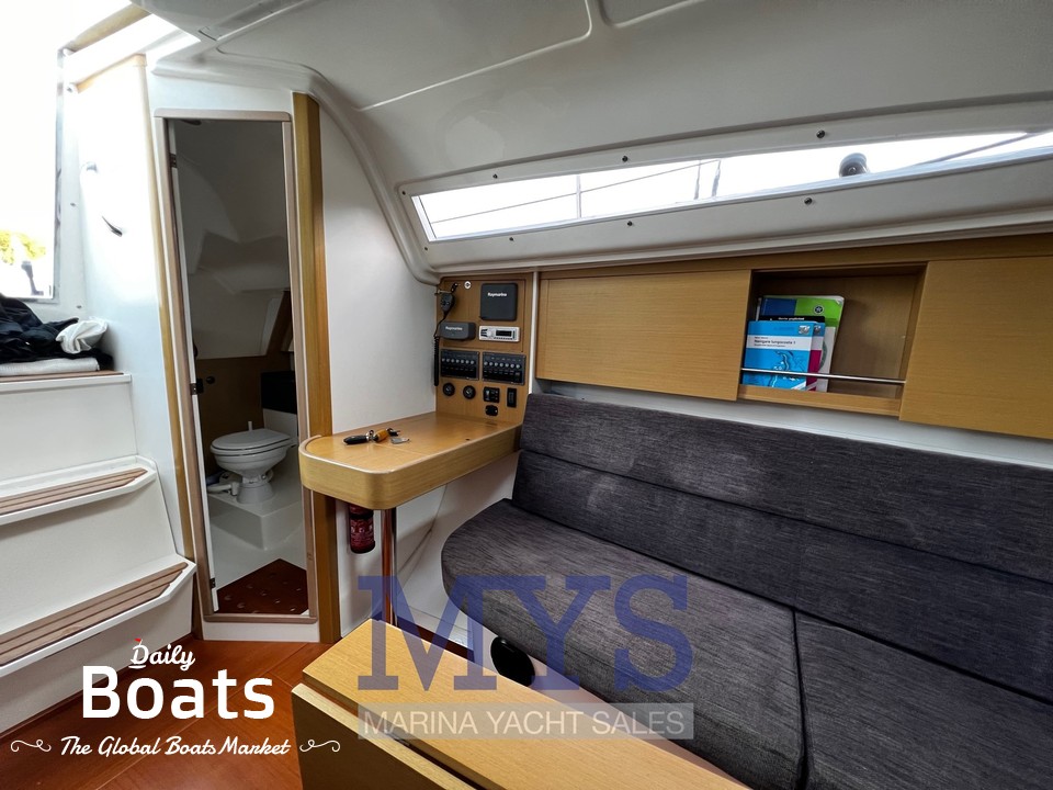 2013 Comar Comet 31 S for sale. View price, photos and Buy 2013 Comar ...