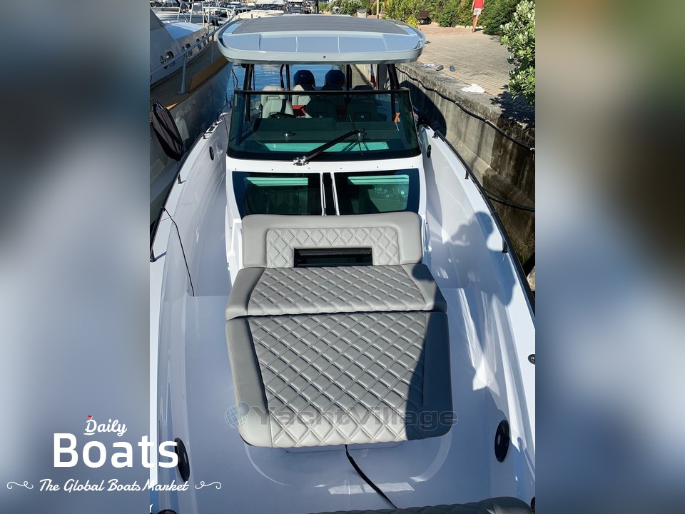 2020 Axopar 37 Sun Top for sale. View price, photos and Buy 2020 Axopar ...