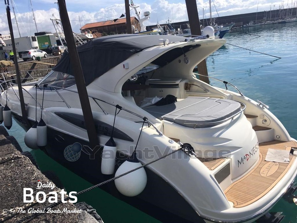 2008 Azimut Atlantis 42 Xl for sale. View price, photos and Buy 2008 ...