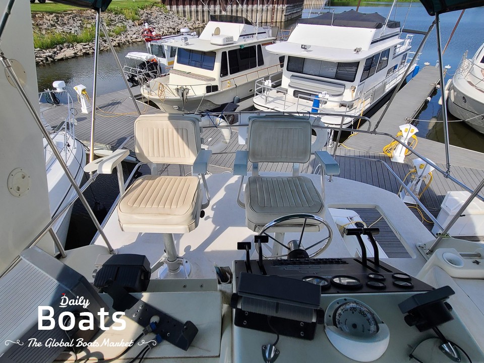 1995 Silverton 41 Convertible for sale. View price, photos and Buy 1995 ...