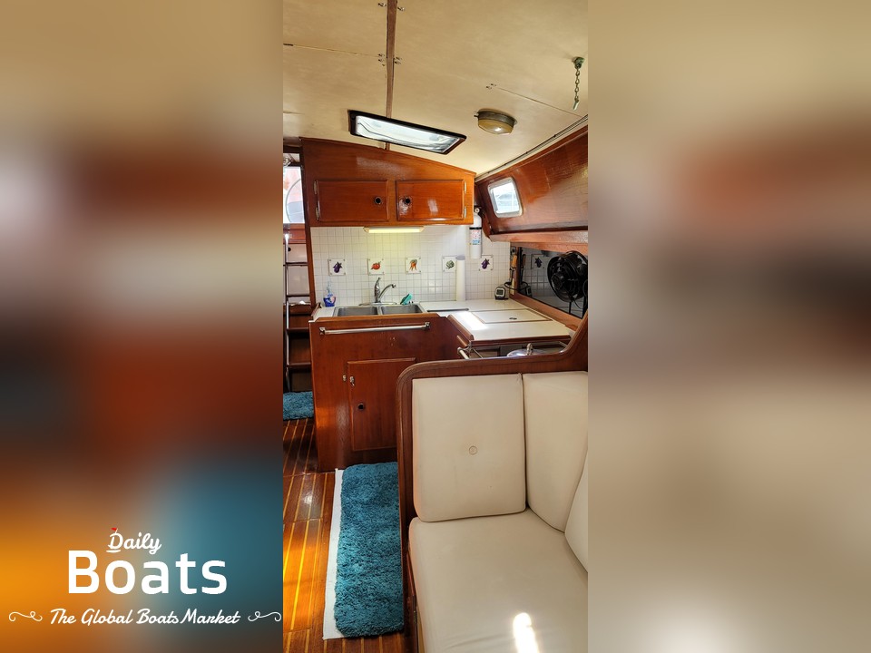 1978 Pearson 424 for sale. View price, photos and Buy 1978 Pearson 424 ...