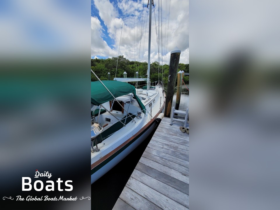 1978 Pearson 424 for sale. View price, photos and Buy 1978 Pearson 424 ...