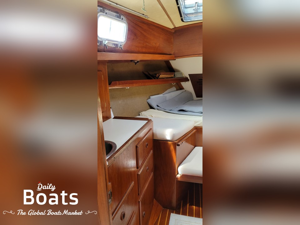 1978 Pearson 424 for sale. View price, photos and Buy 1978 Pearson 424 ...