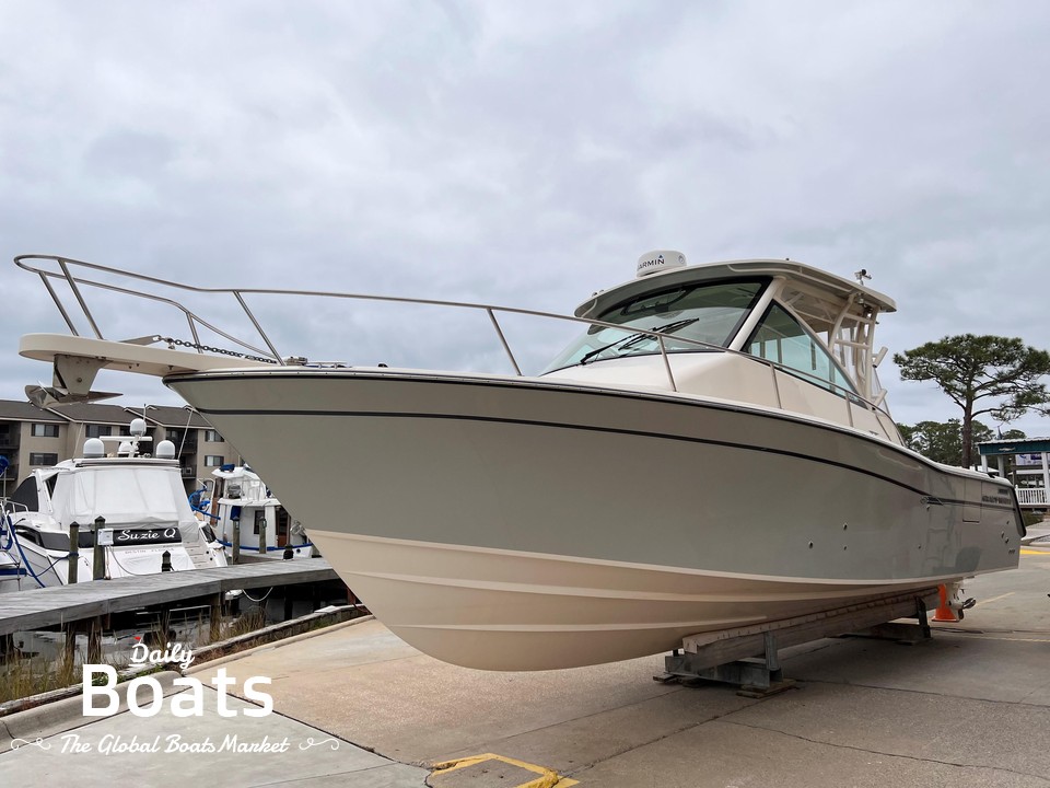 2018 Grady-White 330 Express for sale. View price, photos and Buy 2018 ...