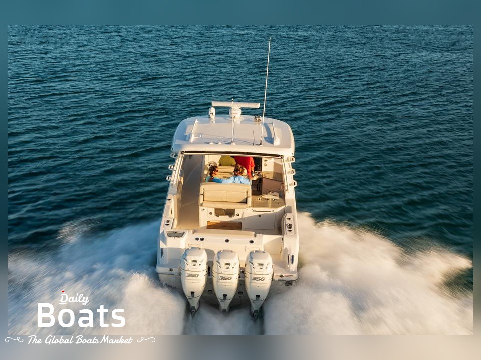 2022 Boston Whaler 350 Realm for sale. View price, photos and Buy 2022 ...