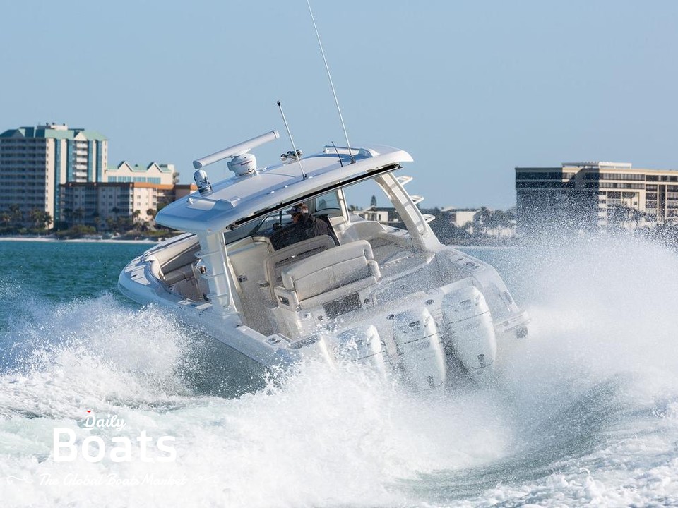 2022 Boston Whaler 350 Realm for sale. View price, photos and Buy 2022 ...