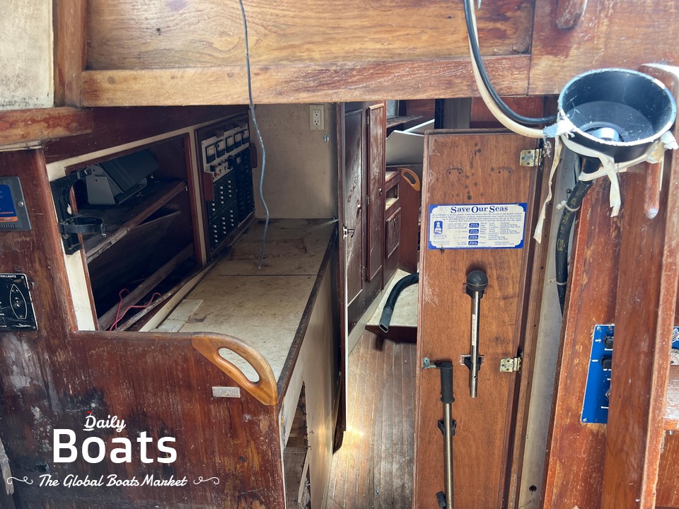 1986 Whitby 42 for sale. View price, photos and Buy 1986 Whitby 42 #391087