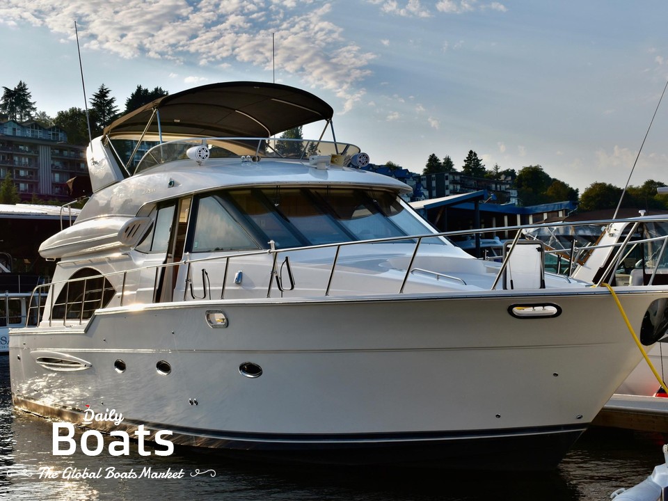 Yachts Meridian 540 pilothouse for sale - Daily Boats