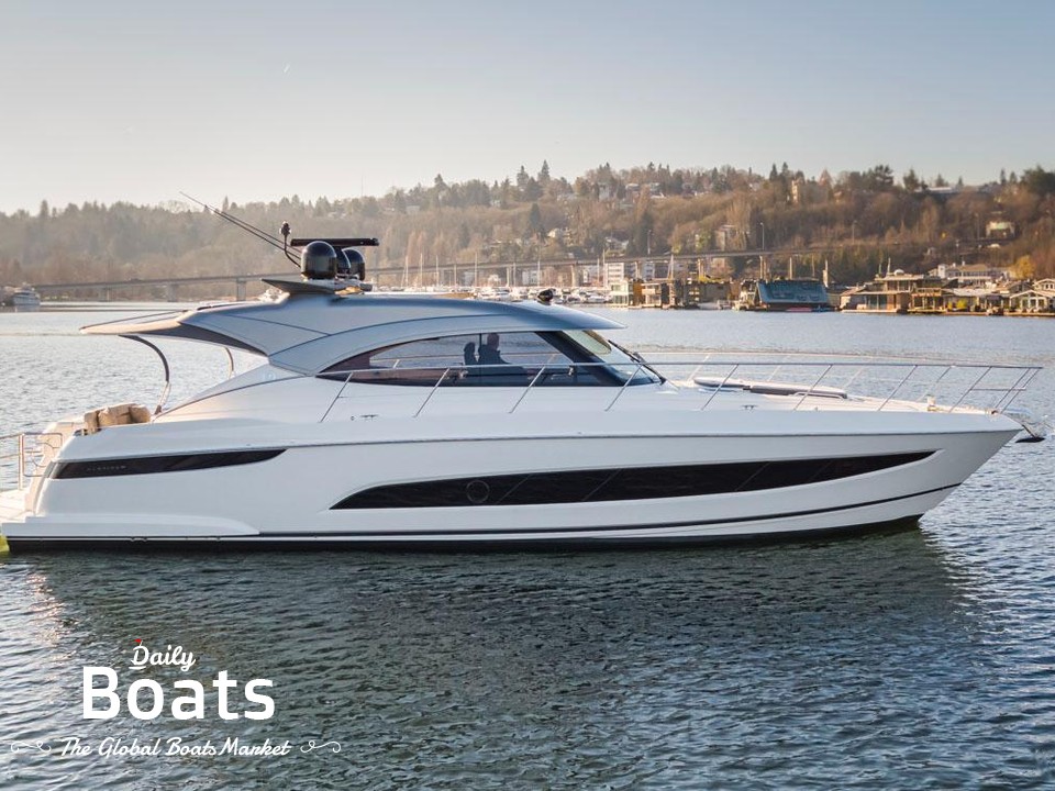 Used Riviera 4800 sport yacht series ii platinum edition for sale ...