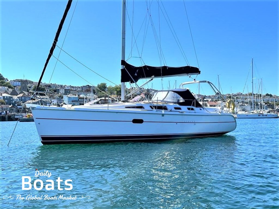 2004 Hunter Legend 36 for sale. View price, photos and Buy 2004 Hunter ...