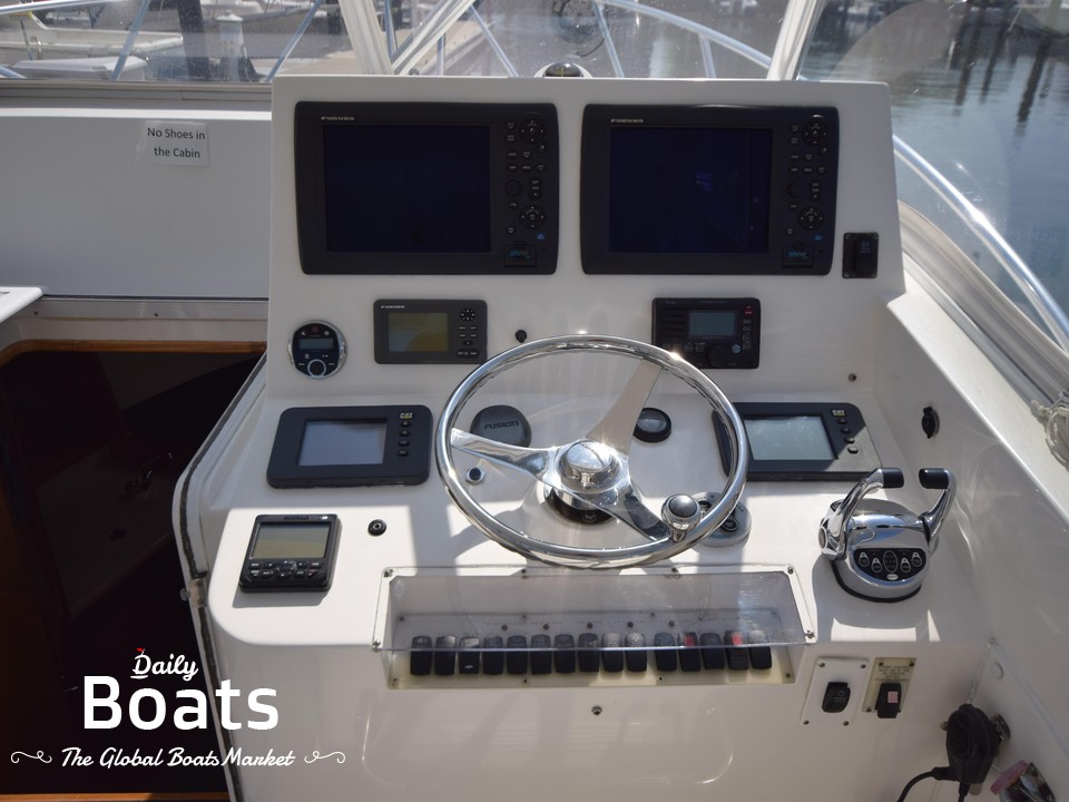 2006 Topaz 32 Express for sale. View price, photos and Buy 2006 Topaz ...