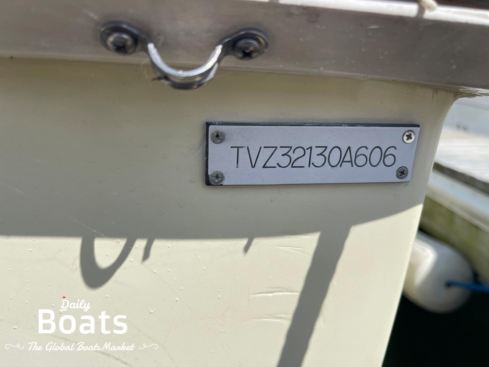 2006 Topaz 32 Express for sale. View price, photos and Buy 2006 Topaz ...
