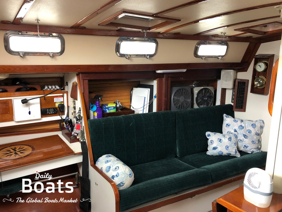 1989 Morgan Center Cockpit for sale. View price, photos and Buy 1989 ...