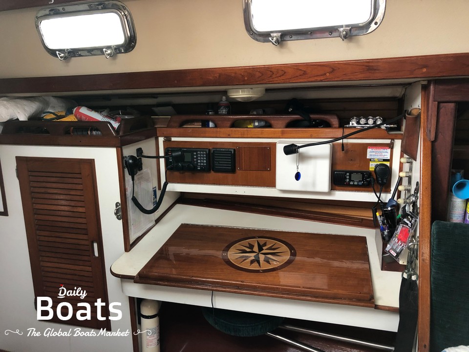 1989 Morgan Center Cockpit for sale. View price, photos and Buy 1989 ...